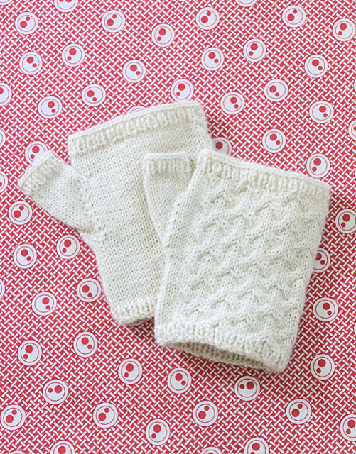 Ravelry: Mitini Mitts pattern by Colleen Powley