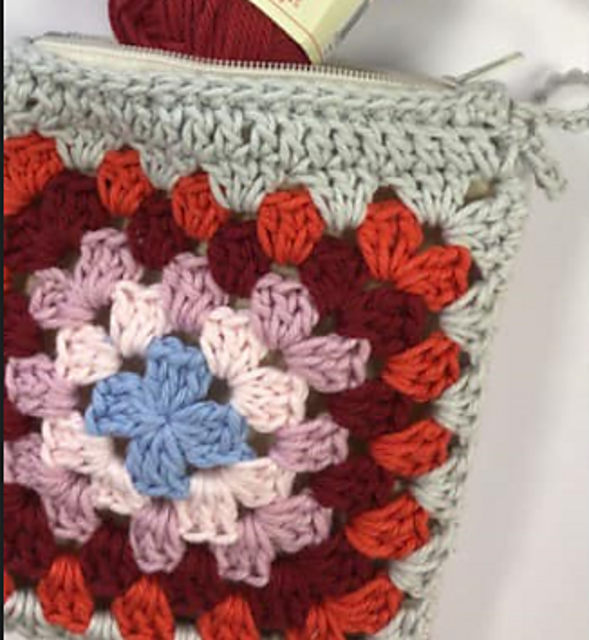 Ravelry: Granny Square Zip Pouch pattern by Bluebird and Daisy