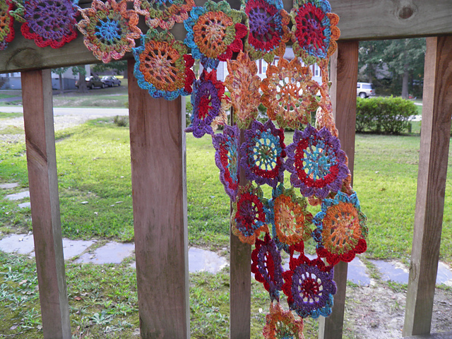 Ravelry: Blueeyedgrl's Japanese Flower Scarf