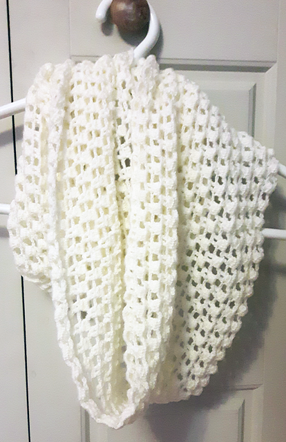 Ravelry: Puff Puff Infinity Scarf pattern by Bob D Tigr
