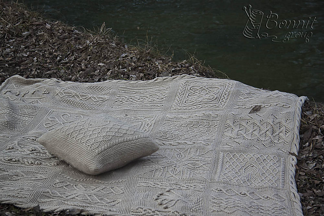 Ravelry: Bonnit-Group's The Great American Aran Afghan