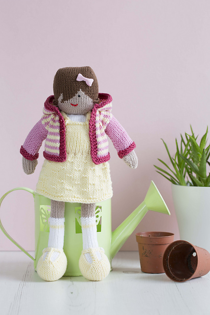 Ravelry: Alice pattern by Louise Crowther