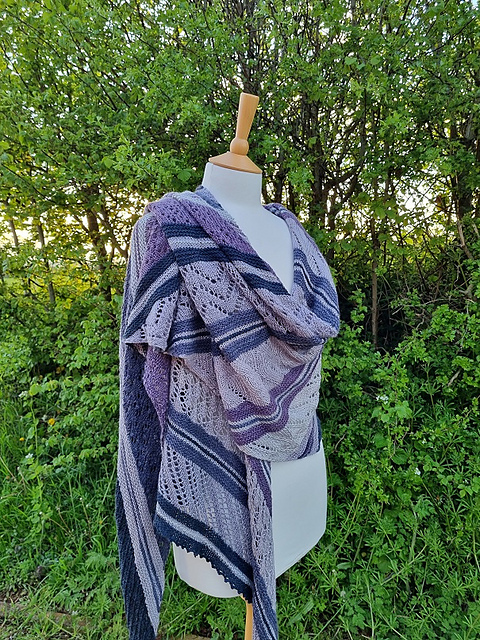 Ravelry: Blockbuster pattern by Boo Knits