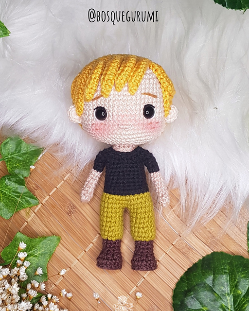 Ravelry: Peeta Mellark amigurumi pattern by Paola F. Sousa