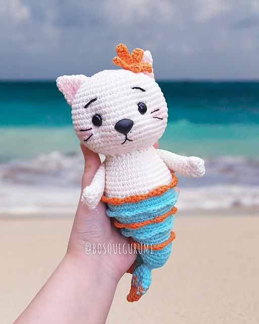 Ravelry: Mermaid cat amigurumi pattern by Paola F. Sousa