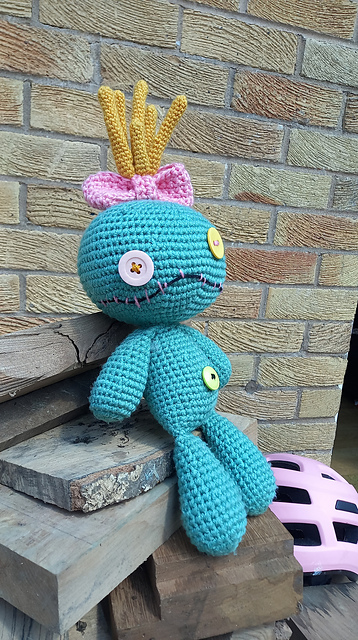 Ravelry: Ant head Sally pattern by Rebecca A Armstrong
