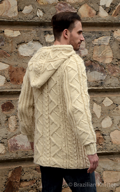 Ravelry: Brazilianknitter's Aran Coat