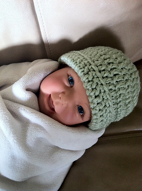 Ravelry: Newborn Baby Beanie pattern by Barb J.R.