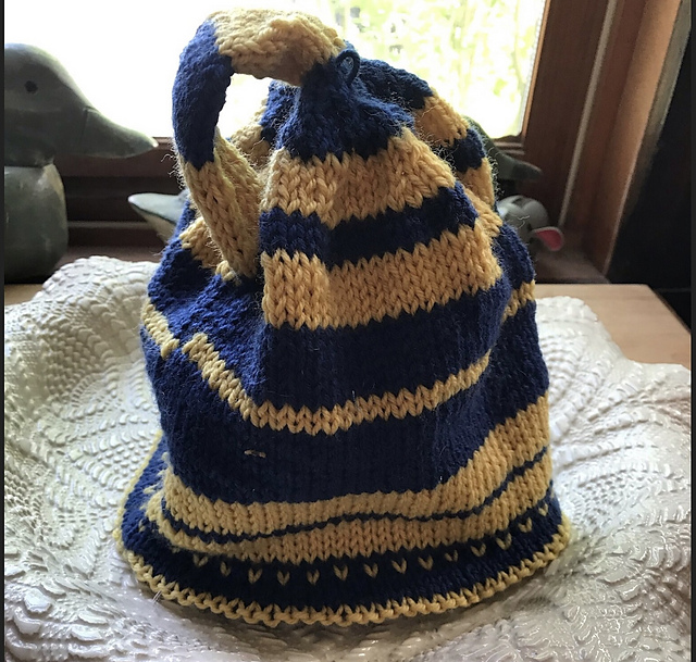 Ravelry: Klein Bottle Pi Math Hat pattern by Meg Gregory