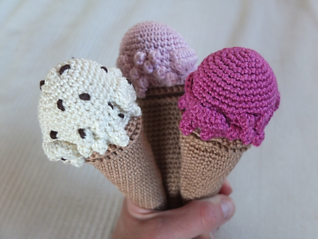 Ravelry: Triple Dip Ice Cream Cone pattern by Annie Potter Presents