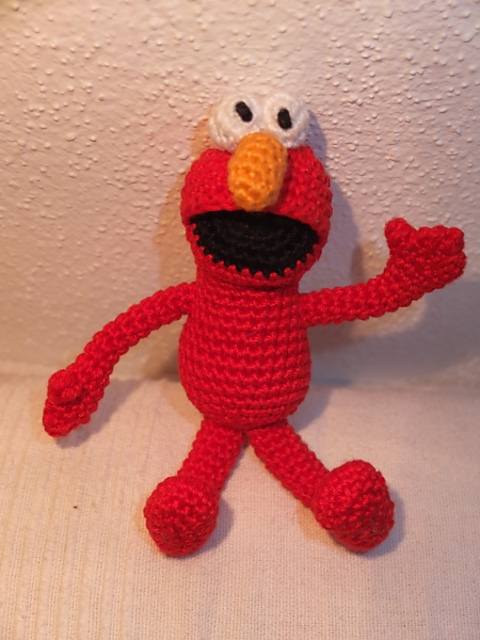 Ravelry: BriMue's Elmo Puppet