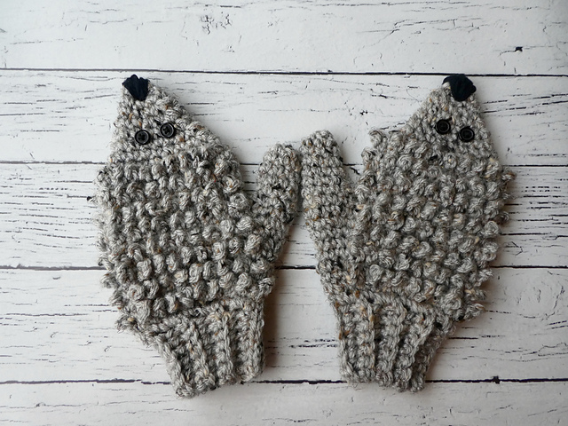 Ravelry: Adult Hedgehog Mittens pattern by Laura Brian