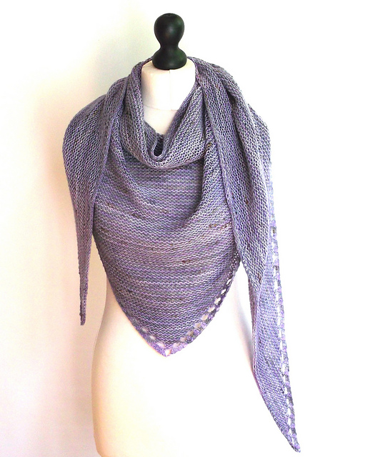 Ravelry: Garter Triangle pattern by Brian smith