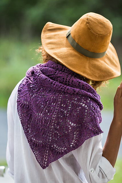 Ravelry: Aster pattern by Manda Shah