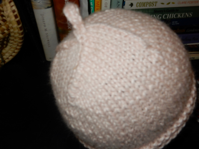 Ravelry: BritKnitWit's Child's Toque hat with flower & rolled brim ...