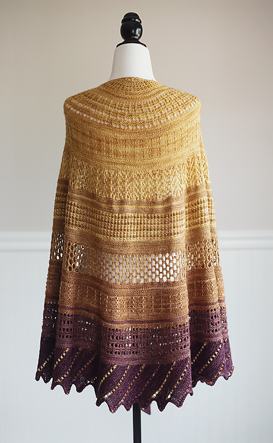 Ravelry: BubblegirlKnits' *TEST #1* Glittering Snowscape Shawl (Warm)
