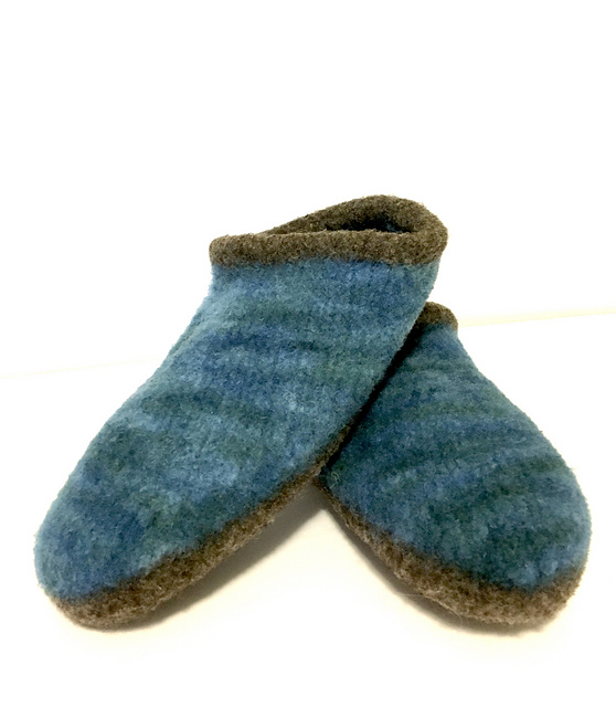 Ravelry: BumpyBear's Felted Clogs (AC33)