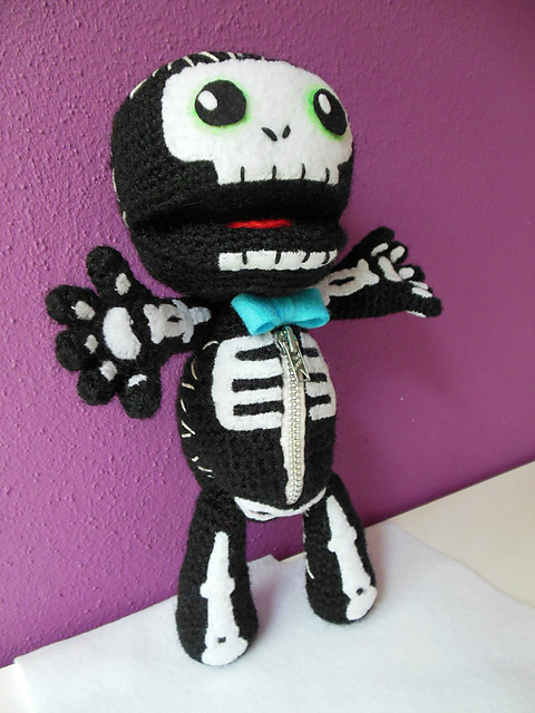 Ravelry: Bunnysfriend's skeleton sackboy