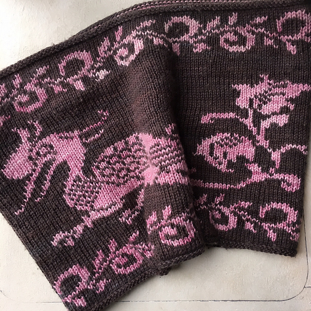 Ravelry: Loop Griffin pattern by Meret Buetzberger