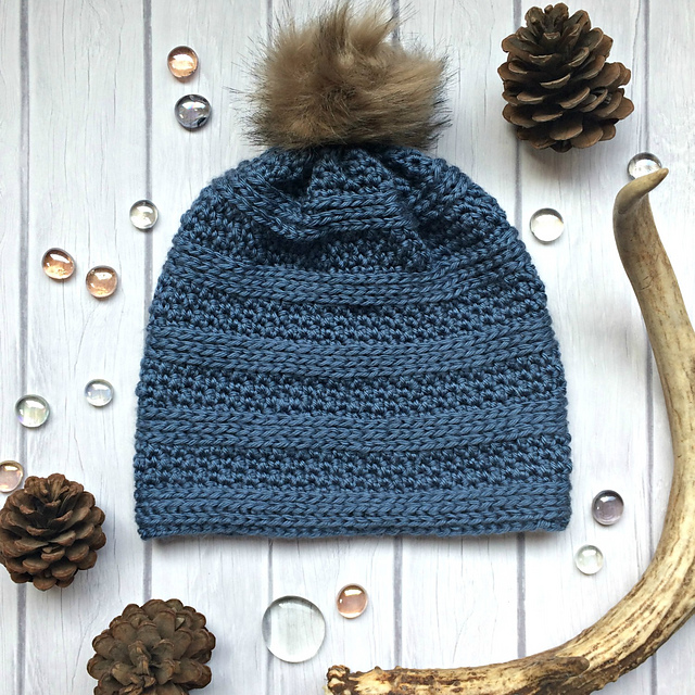 Ravelry: Peek-A-Boo Beanie pattern by Esther Thompson