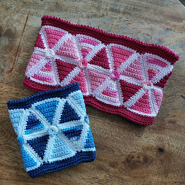 Ravelry: Carrousel Etui pattern by Audrey van Dijck