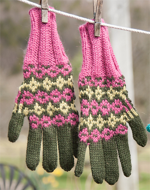 Ravelry: Petunia pattern by Kristin Nicholas