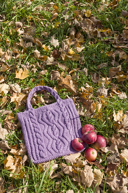 Ravelry: Grayland pattern by Tian Foley