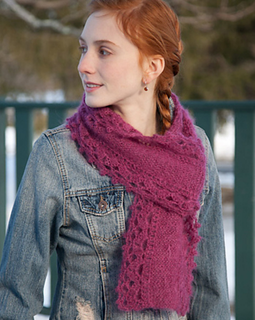 Ravelry: Mistletoe pattern by Susan Mills Knits