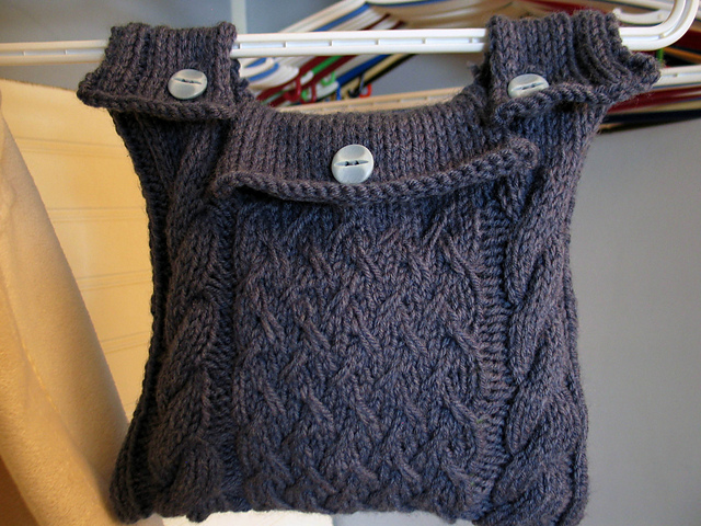 Ravelry: Clothepins' bag pattern by Catherine Marcoux