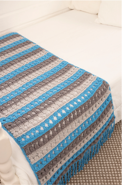 Ravelry: Acqua bed runner pattern by Circulo