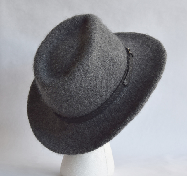Ravelry: Lady Fedora pattern by Cindy Pilon