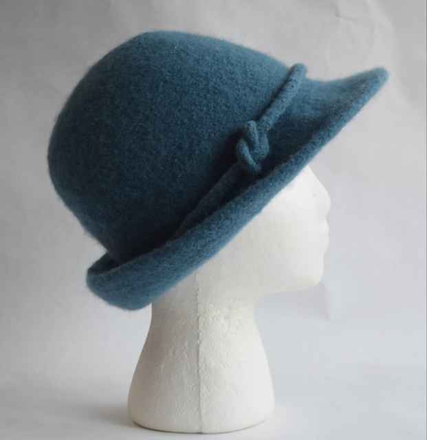 Ravelry: Chloe Hat pattern by Cindy Pilon