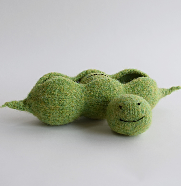 Ravelry: Peas in a Pod pattern by Cindy Pilon