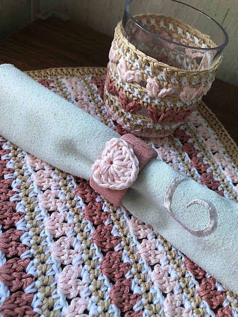 Ravelry: Sweethearts Table Set pattern by Christina Michelle
