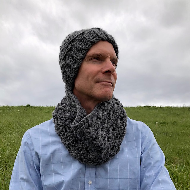 Ravelry: Cable Story pattern by Christina Michelle