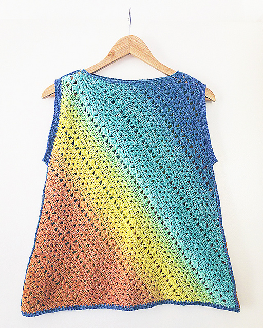 Ravelry: Corner to Corner Trapezoid Top pattern by conceptcreative.store