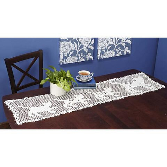 Ravelry: Kittens in a Row Table Runner pattern by Herrschners