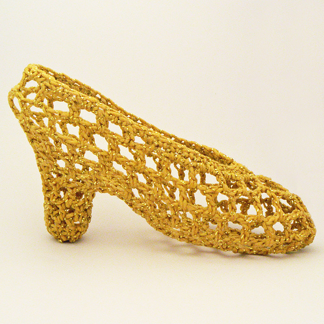 Ravelry: Shoe Favor pattern by American Thread Company