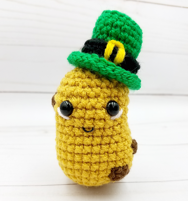 Ravelry: Spud - the Lucky Potato pattern by Tiffany Horton
