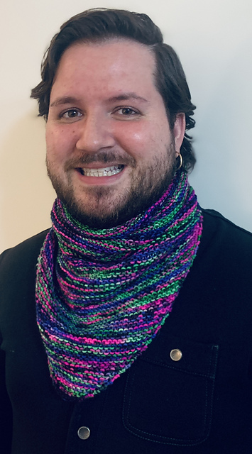 Ravelry: Scary Squish Cowl pattern by CAIRO ROMAGUERA