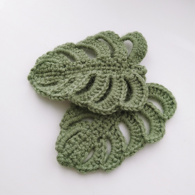 Ravelry: Monstera Coasters pattern by Elena Maksimova