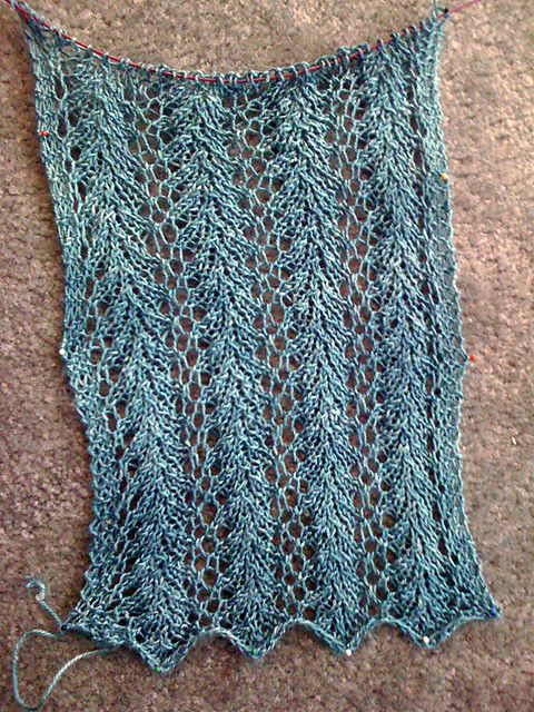 Ravelry: Calophi's Strangle Me Please Scarf