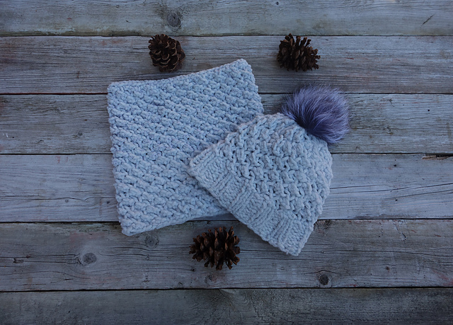 Ravelry: Banff Hat&Cowl pattern by Camelia Mit