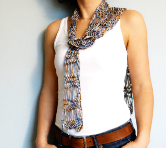 Ravelry: Tape Skinny Scarf pattern by Camelia Mit