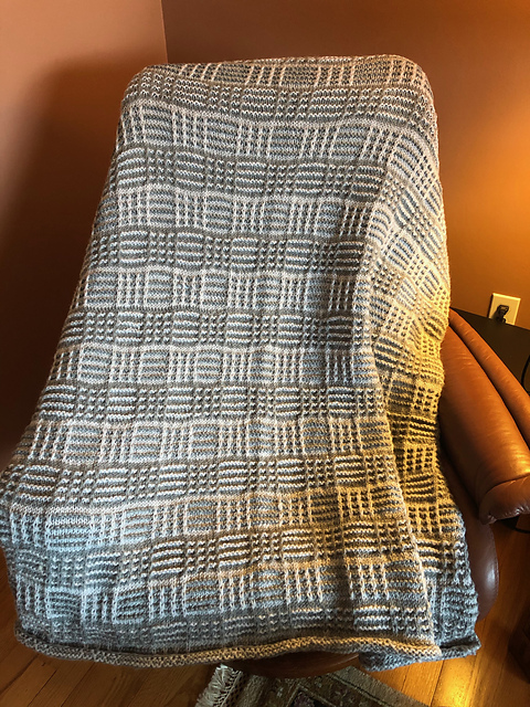 Ravelry: Pretty Woven-Look Afghan pattern by Patons