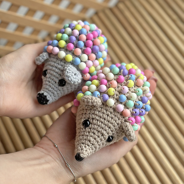 Ravelry: Fidget Hedgehog pattern by Kseniia Semeliak