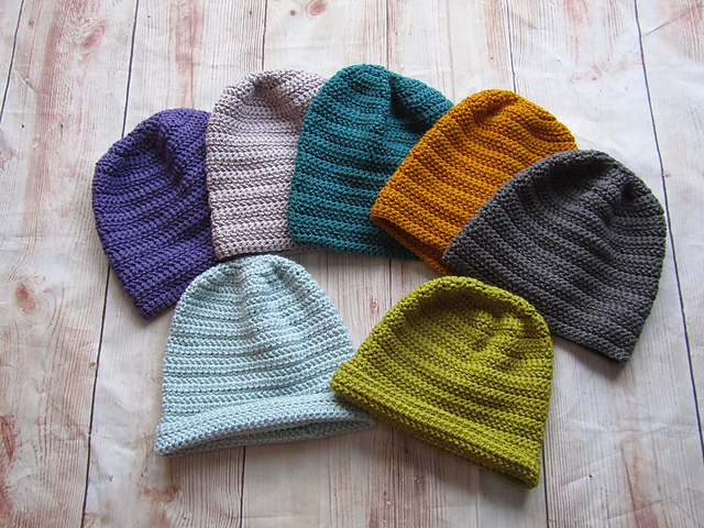 Ravelry: Reversible Unisex Slouch Hat pattern by Canoe Mtn Designs