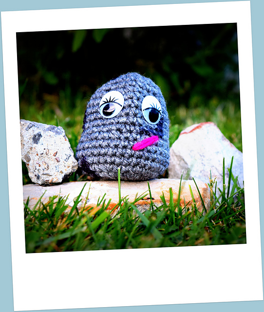 Ravelry: Amigurumi Pet Rock pattern by Karen Vaughn