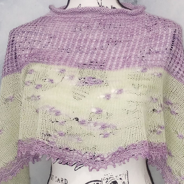 Ravelry: Field of Flowers Ponchette pattern by Carla Hanson of Purple Lamb