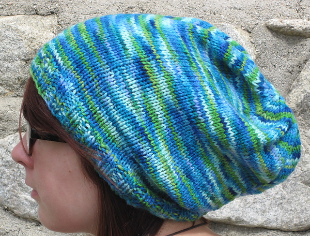 Ravelry: Easy Slouchy Hat pattern by Carlyn Clark
